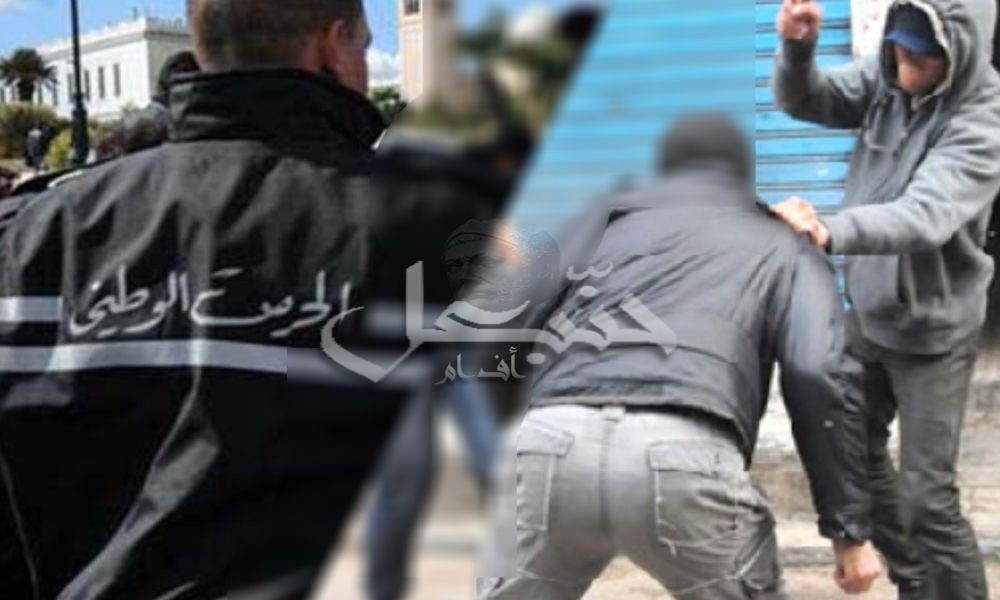 باب جديد موظّف بوزارة الشؤون الاجتماعية يعتدي بالعنف الشديد على أمني